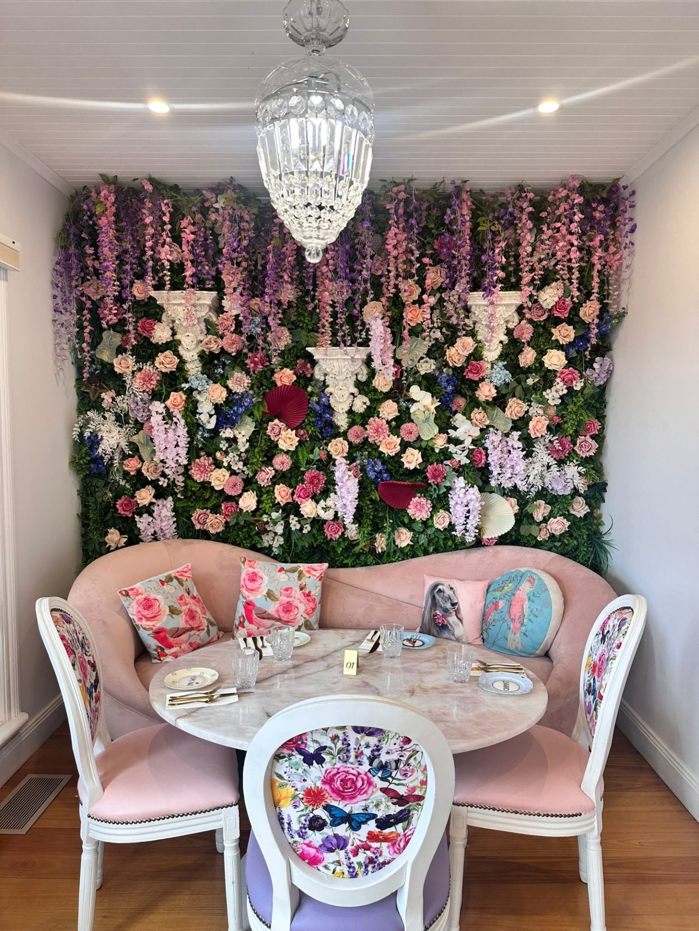 The Palace Tea Room: A Magical Escape in the Heart of the City – High ...